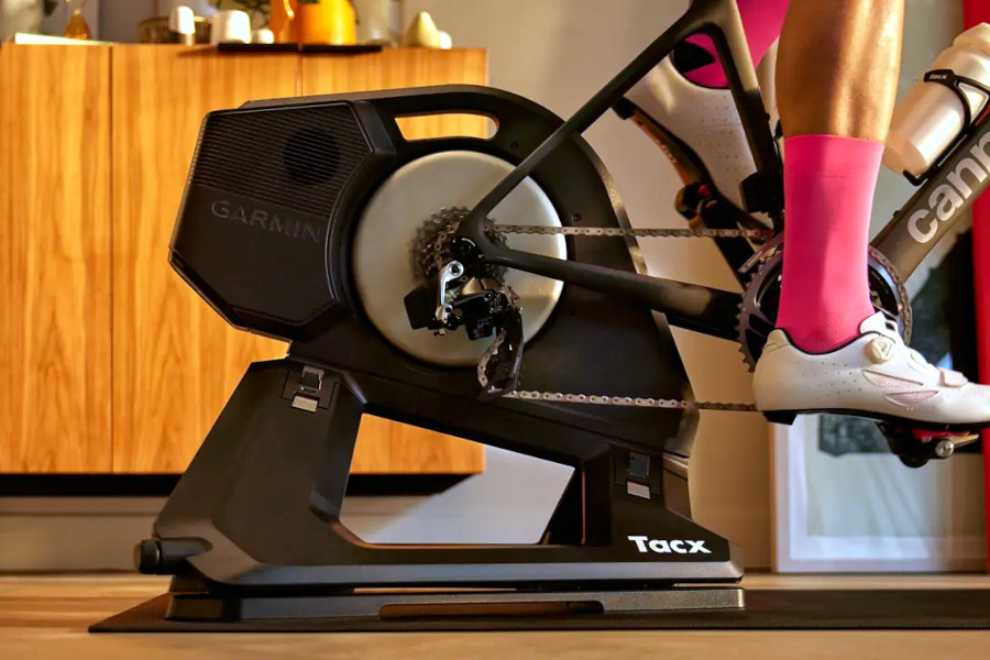 Home trainer Garmin Tacx Neo 3M | TopBici